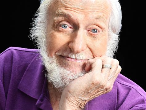 Tiene 98 Años Y Hace Esto El Baile Viral De Dick Van Dyke Que Te