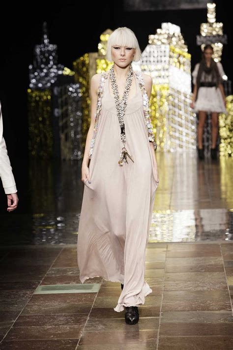 Munthe Plus Simonsen Spring Summer 2010 Ready To Wear