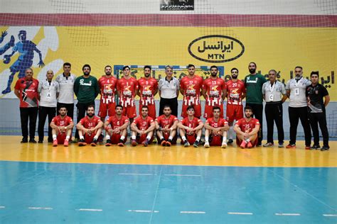 گیتی پسند، ترمز پیکان را کشید گیتی پسند ۳۳ ۲۹ پیکان خراسان