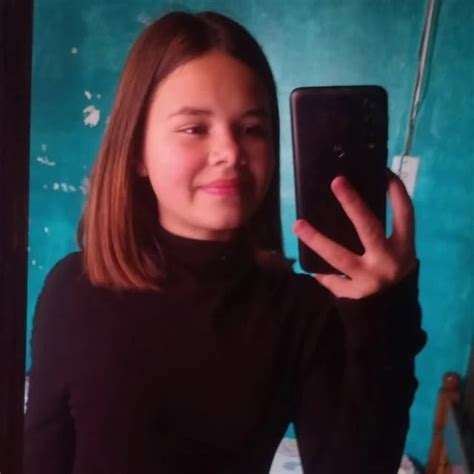 Nicoli 12 Nicoli • Threads Say More