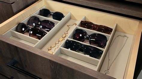 Contour Sunglasses Drawer Organizer Tag