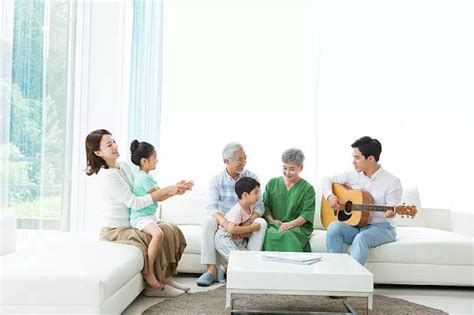 三代同堂 创意图片 Vcg41n1014322168