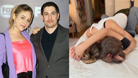 Jenny Mollen Addresses Those Photos Of Her Embracing Son Sid In Bed