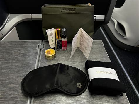 Tap Business Class Amenity Kit At Kirsten Nord Blog