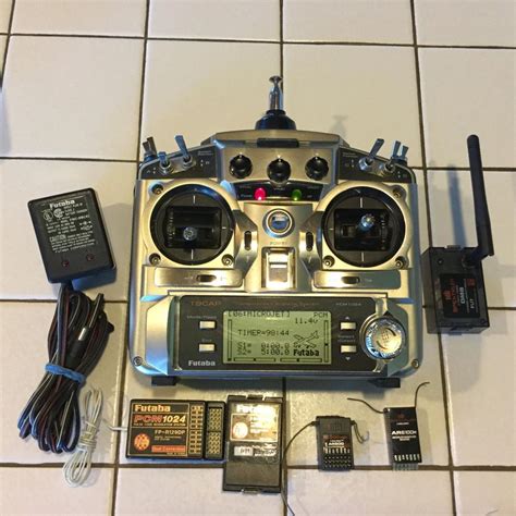Futaba 9cap W Spektrum 2 4ghz Module Ch32 Module And 3 Recievers