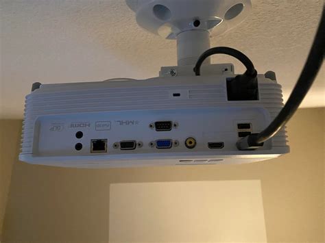 Why Does My Projector Says No HDMI Signal Robots Net