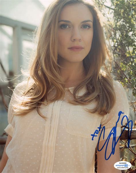 Sara Canning Sexy Signed Autograph 8x10 Photo Acoa Outlaw Hobbies
