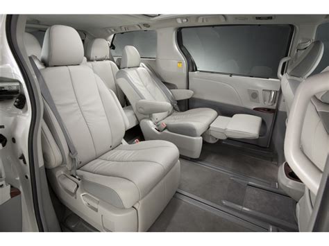 2012 Toyota Sienna Pictures U S News