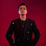 Karan Johar Enjoys A Whopping Net Worth Of Inr 1777 Crores