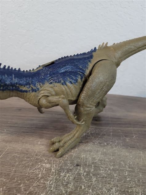 Jurassic World Allosaurus Figure Camp Cretaceous Roar Attack Dinosaur