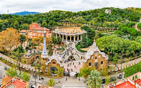 The History Of Park Güell Gaudís Masterpiece Turned Public Park