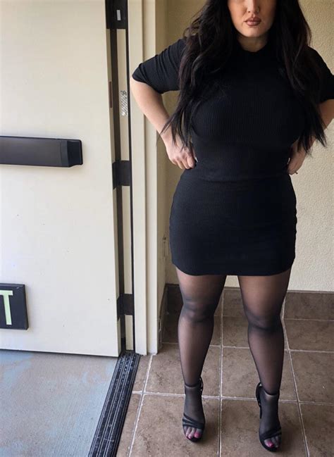 Wife Looking For Her First Experience Scrolller