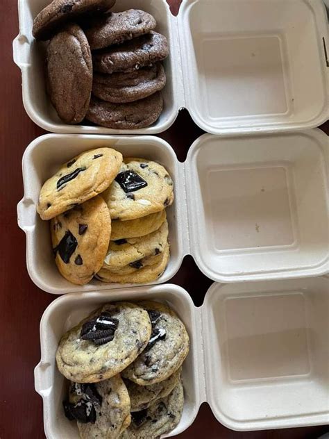 Delicious Chocolate Chip Cookies