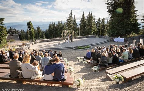 Amphitheater Timberline Lodge
