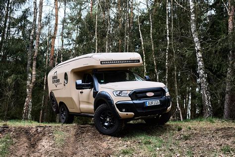 Auriga Explorer Pick Up Expeditie Camper Met Meerdere Gezichten