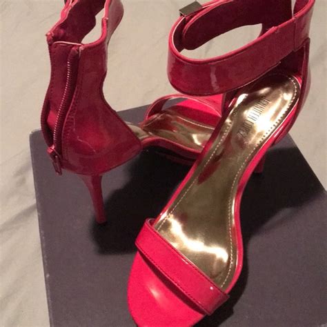 Jennifer Lopez Shoes Jennifer Lopez Cindi Fushia High Heel Size 85