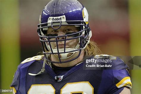 255 Chris Hovan Photos And High Res Pictures Getty Images