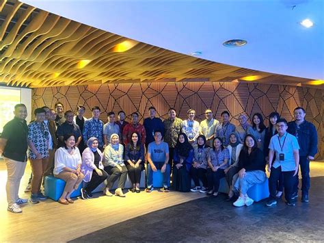 Blockchain Wei Meng Lee