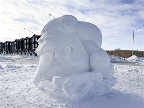 Eagle Bison Runs 2025 Snow Sculpture