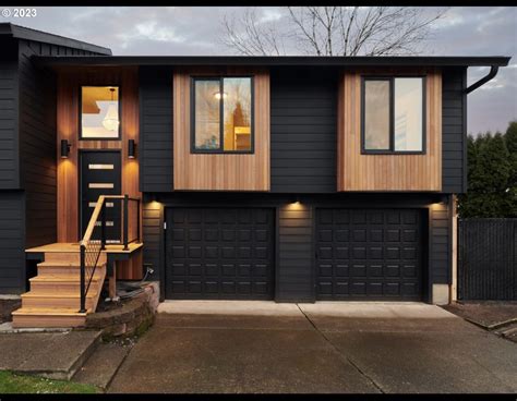 Yellow Split Level Exterior Makeover