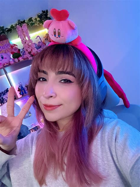 Últimos Streams Del Mes 🥹 ️ Twitchtvxnanatyx