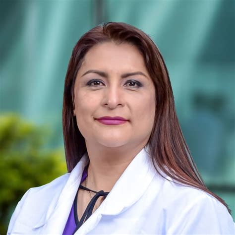 Betsabé Hernández Hernández Centro Médico Abc