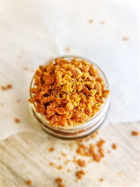 Easy Homemade Toffee Bits