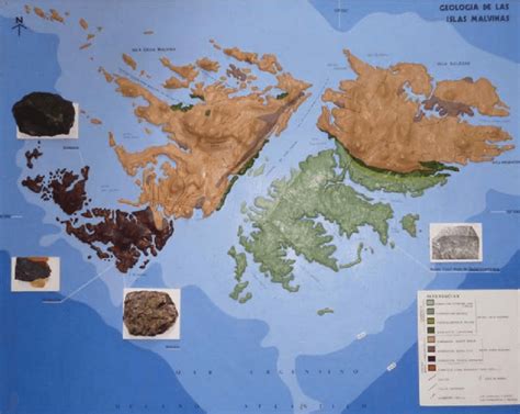 Maqueta En Escala Representando La Topografía Y Geología De Las Islas