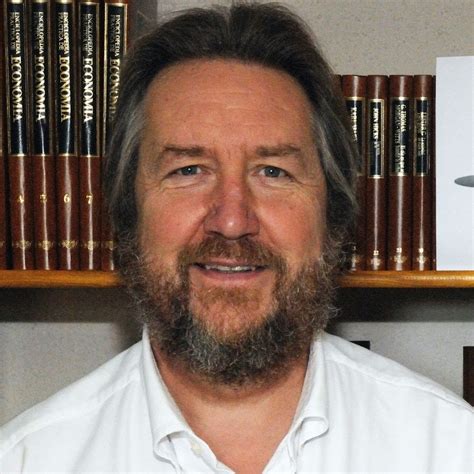 Andrew Eaves Youtube