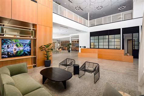 Standard Assembly Nashville Guru