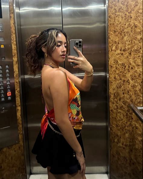 Wbery Dunyasha Hot Instagram Model Biography Height Net Worth