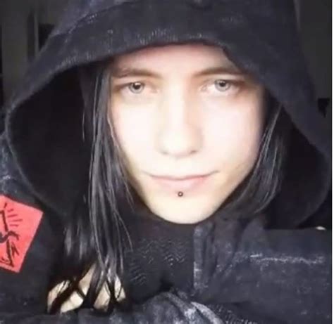 Pin By Lilith Vamp Vixen Lovelust On Oskar Fahlen Model Long Hair Styles Men Goth Guys