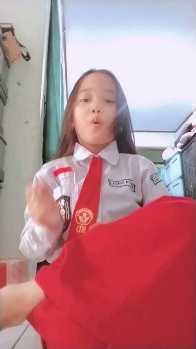 Baru Pulang Sekolah Langsung Makan😂 Youtube