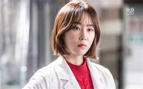 Penulis Naskah Dr Romantic Ungkap Makna Kemunculan Karakter Seo Hyun