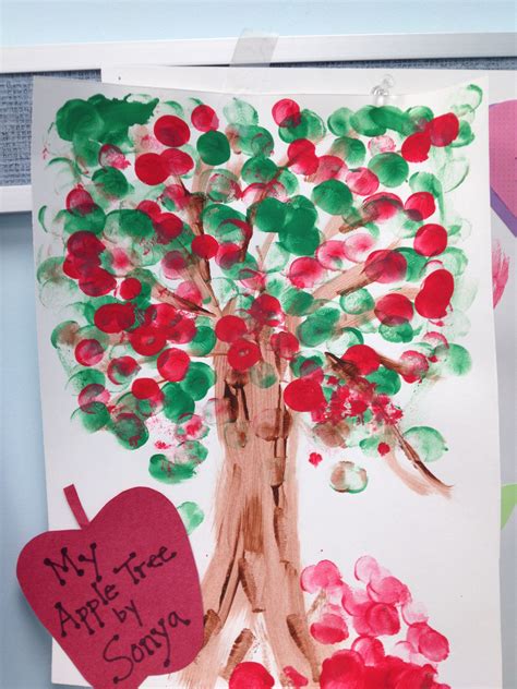 Fall Apple Tree Craft Crafts Tree Crafts Fall Apples