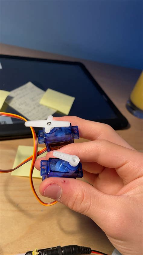Well That Is Not Supposed To Happen I Am Trying To Control These Two Servos With A