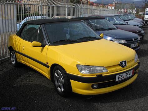 Peugeot 306
