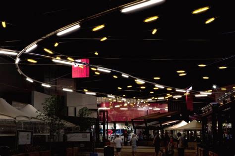 Ronstan Delivers Floating Ribbons Of Light Catenary Lighting System To Outdoor Shopping Centre