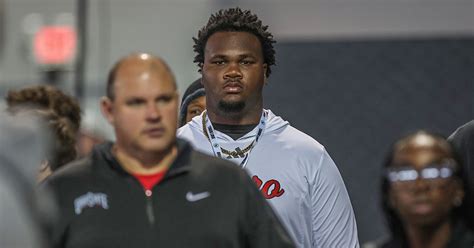 Micah Smith Ohio State Hosting Ucla Commit For Official Visit