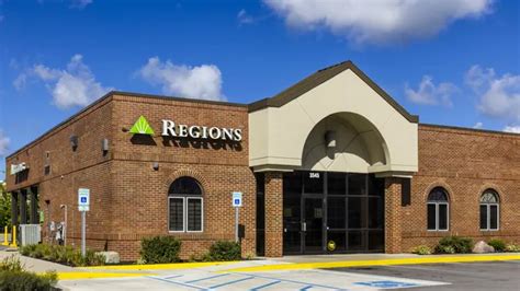 Heres Your Regions Routing Number Gobankingrates