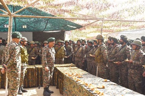 Lt Gen Rajesh Pushkar Reviews Operational Preparedness Of Pine Division