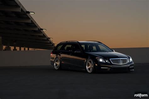 Slammed Mercedes E Class Wagon On Rotiform Rims