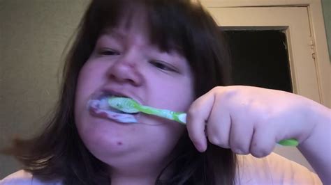 Me brushing my teeth - YouTube