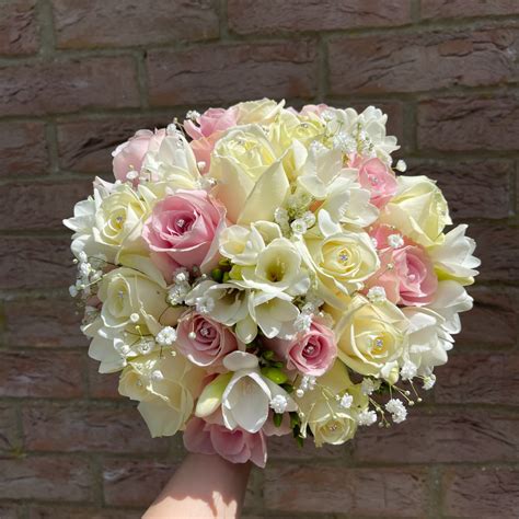 Weddings Brendas Flowers Ely Cambridgeshire