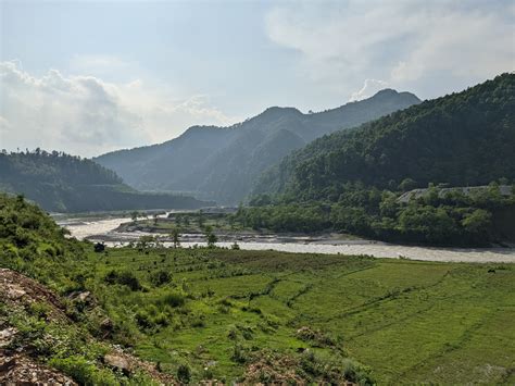 Why Do Multilateral Development Banks Finance Repeat Offenders