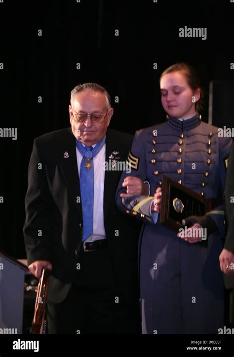 Tuskegee Airmen Sergeant First Class Ronald E Rosser Medal Of Honor Recipient Receiving The