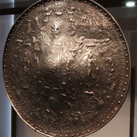 5 Types Of Knight Shields In History Facts And Pics Working The Flame