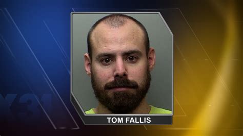 Tom Fallis Back In Colorado To Face Charges In Wifes Death Fox31 Denver