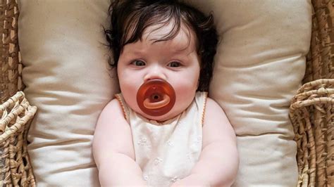 Can Babies Sleep With Natural Rubber Pacifiers