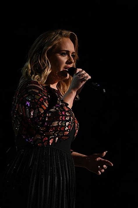 Superstar Adele Hat 45 Kilo Abgenommen Musik Volat